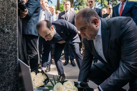 თავდაცვის მინისტრმა მეორე მსოფლიო ომში დაღუპულთა ხსოვნას პატივი მიაგო