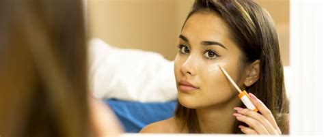 Heres How To Stop Your Concealer From Creasing Popxo