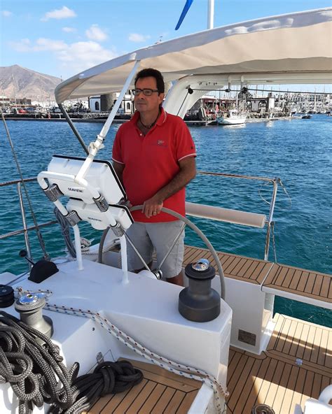 Navigare In Oceano Senza Mollare Tutto Attenti Al Boma