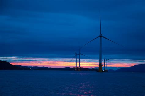 Global Floating Offshore Wind Pipeline Doubles In A Year Offshore Wind