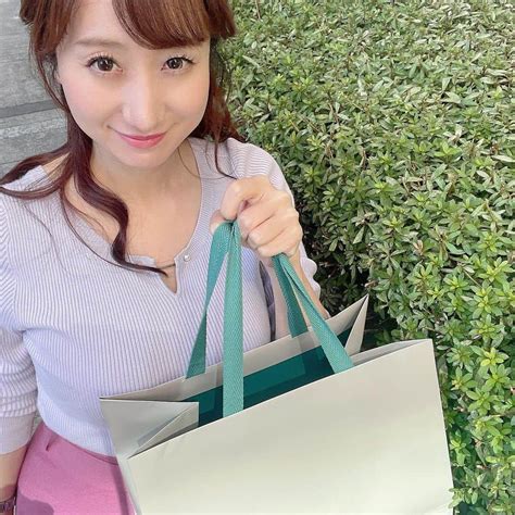 吉井明子さんのインスタグラム写真 吉井明子instagram「🎂 お誕生日月間のケーキ第一号🍰 バースデーまでに何回食べる気