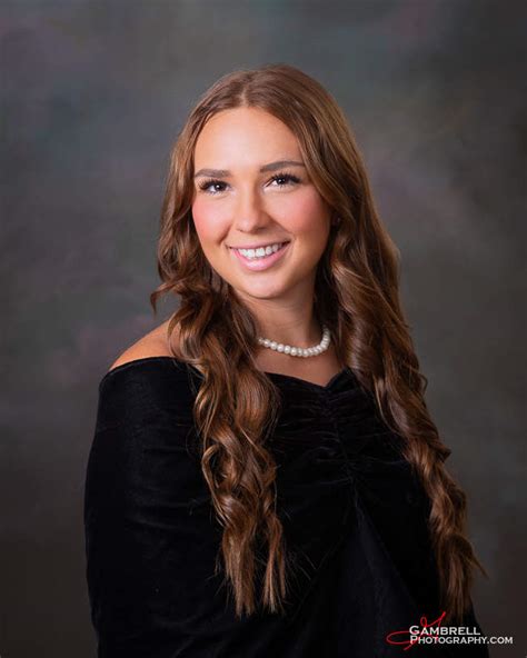 Zaylie Edmund Burke Academy Class Of 2024 Gambrell Photography