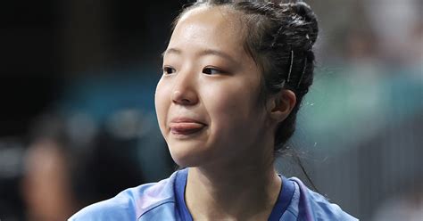 아쉬움 삼킨 삐약이 신유빈 내일 단체전 출격