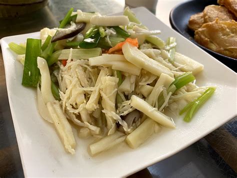 【食記】台南白河－竹香園關子嶺總店★香脆多汁的甕缸雞 人生只想浪費在美好事物上