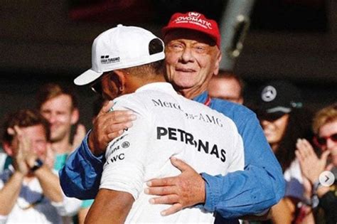 Lewis Hamilton Pays Tribute To F1 Legend Niki Lauda I Am At Mercedes