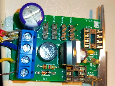 Servodecoder Modellbahn Digitaldecoder