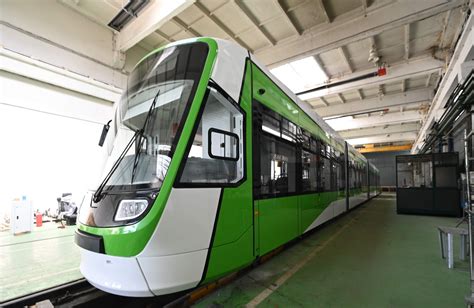Primele tramvaie noi cumpărate după 1989 vor circula de sâmbătă în