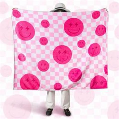 Frienda Preppy Throw Blanket Pink Smile Face Blanket Etsy