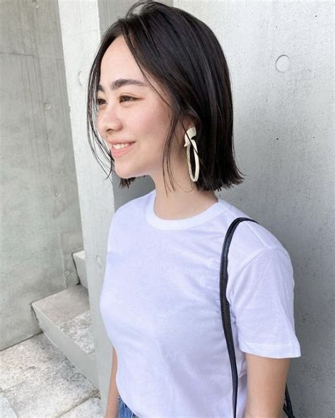 【2023】大人の黒髪ショートボブスタイル集｜美容師が教える最新大人可愛い垢抜けポイント5つ 特集 ビューティー ＆ ヘア