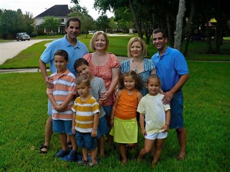 Anh Em Sinh I K T H N V I Ch Em Song Sinh V Y Con C A H S Tr Ng Nh Th N O