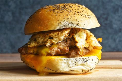 How To Make A Bodega Breakfast Sandwich Only Better Huffpost Life