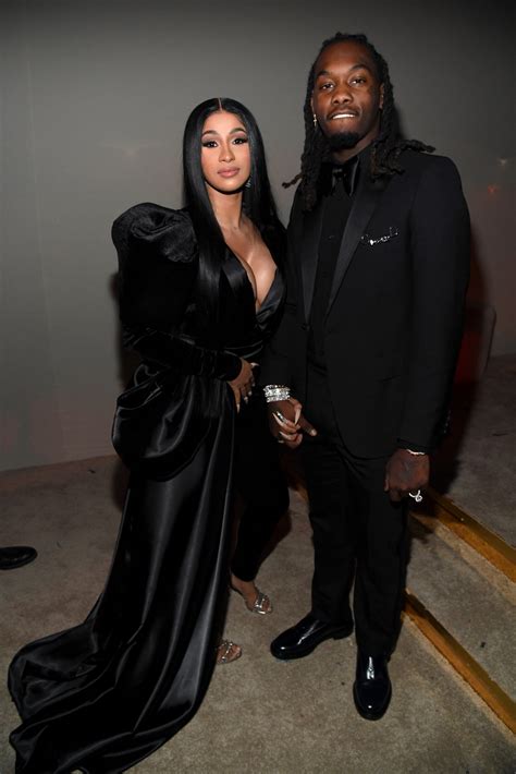 Cardi Bs Outfit At Bet Experience Show Does Nothing To Quash Pregnancy