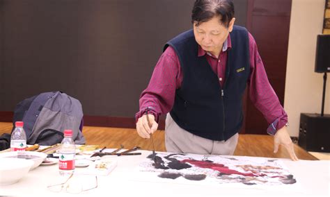 百名中国当代书画名家齐聚易水砚做了什么？ 易水砚 官方网站