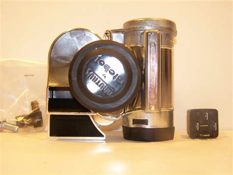 STEBEL Nautilus Compact Air Horn Chrome Color