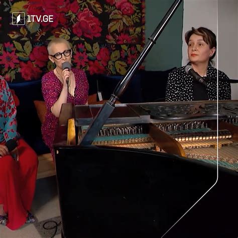 ლიზა ბაგრატიონი ნატო მეტონიძე და ლიკა სიჭინავა ადამიანი ლიზა ბაგრატიონი ნატო მეტონიძე და