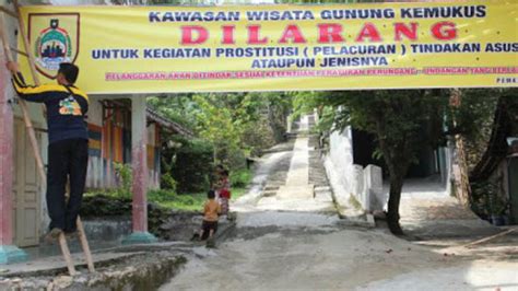 Dua Versi Legenda Asal Muasal Ritual Pesugihan Gunung Kemukus