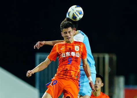 South Korea Progress As Abduweli Boosts Chinas World Cup Hopes Reuters