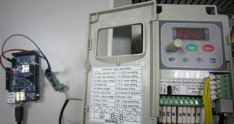自控技研 Arduino與變頻器通訊