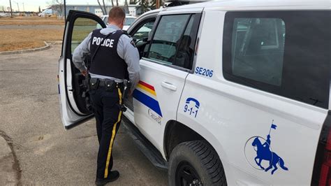 Alberta Rcmp Major Crimes Unit Investigate Shooting Reachfm Peace