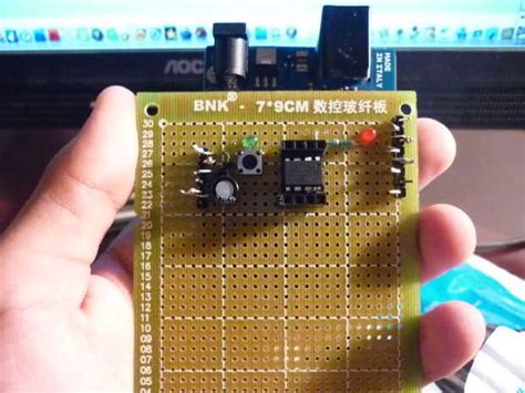 Cómo Hacer Y Usar El Arduino Como Un Isp Para Un Attiny 4585