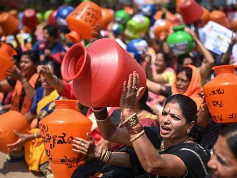Bengaluru Water Crisis Indias Tech Hub Faces Severe Water Shortages