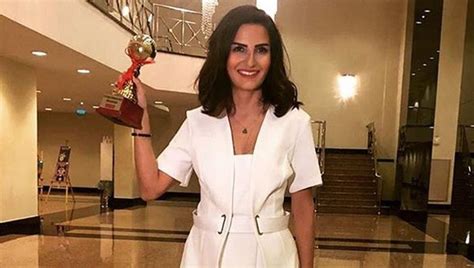 Ömür Sabuncuoğluna Yılın En İyi Sosyal Sorumluluk Projesi ödülü