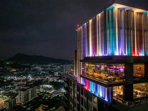 Gym ℂ𝕠𝕦𝕡𝕝𝕖 𝕌𝕟𝕝𝕠𝕔𝕜 🩵 จับคู่ เเม่ ลูก คนรัก หรือ กลุ่มเพื่อน มาเล่นโยคะคู่ ด้วยกันนะคะ 🫶👩‍ ️‍👩