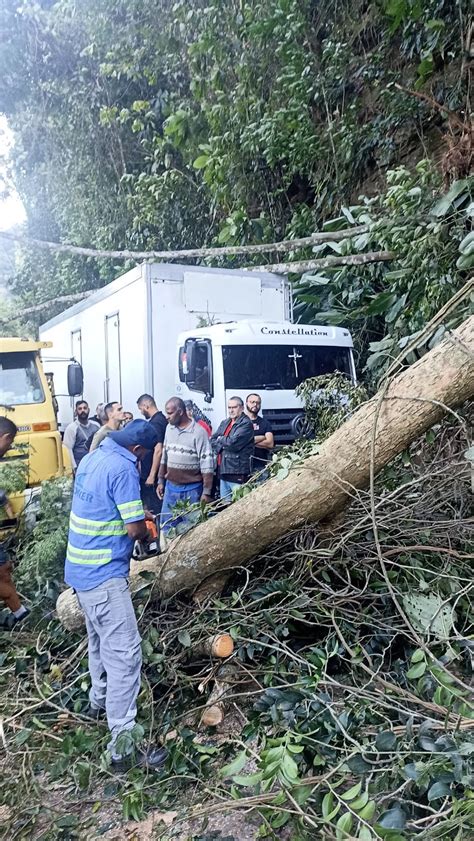 Subida da Serra de Petrópolis segue sem previsão de liberação TVC16