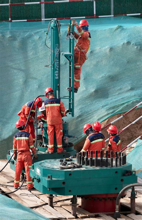 Xinyu Feihu Solutions For Pipeline Hot Tapping And Line Stopping