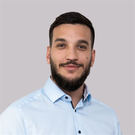 Gyapjas Péter Logi Store Kft Tárolástechnika állványredszer