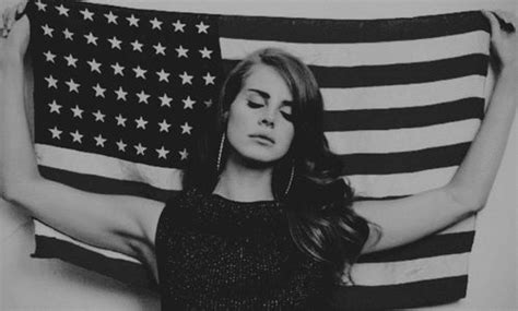 Pin by 𝐃𝐚𝐲𝐬𝐢𝐞 on 𝓛𝓓𝓡 Lana del rey Lana del Living legends