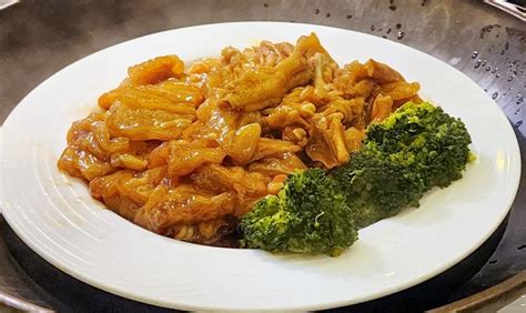 賞嘗美園地 自助晚餐送即煮鮮活加拿大龍蝦 Harbour Grand Café 咖啡廳