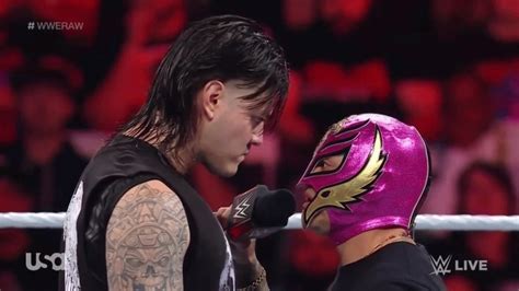 Mama Said Knock You Out Fans Go Bonkers As Rey Mysterio Finally Lays