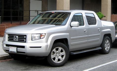 Honda Ridgeline Review And Photos