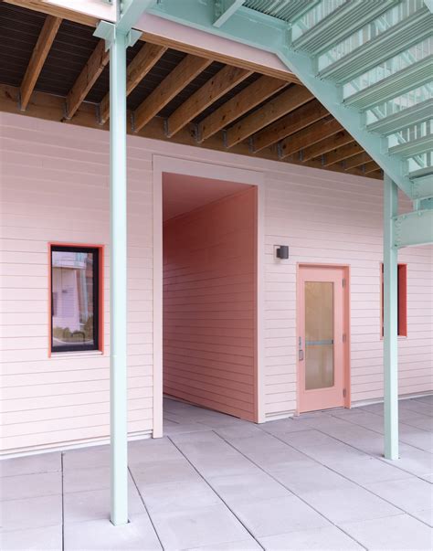 french 2d creates sculptural bay state cohousing in massachusetts