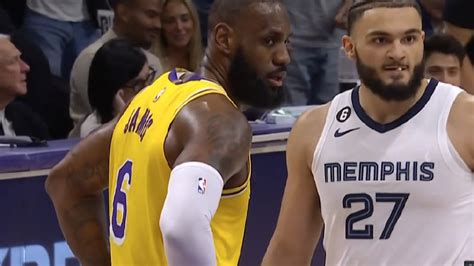 詹皇的08秒不止拯救了湖人，更救了nba救了萧华！勇湖大战要来了湖人詹姆斯nba新浪新闻