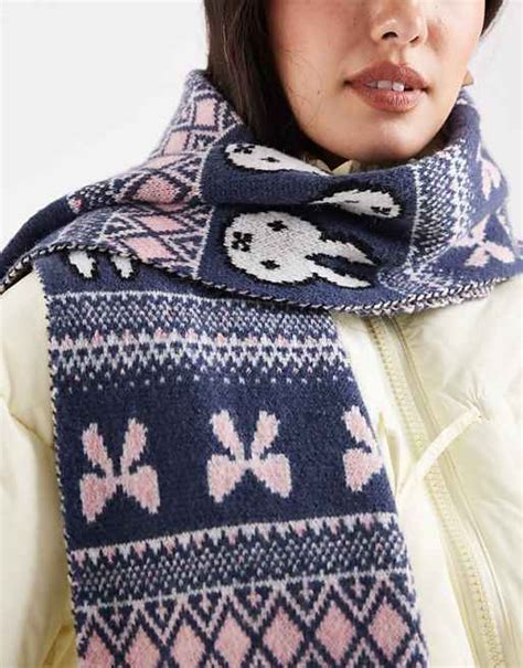 Daisy Street X Miffy Graphic Scarf In Navy Asos