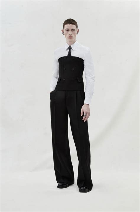 Alexander Mcqueen Fall 2024 Menswear Fashion Show Luxury Designer