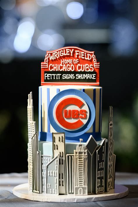 Custom Cakes — Custom Cakes In Chicago Ecbg Cake Studio