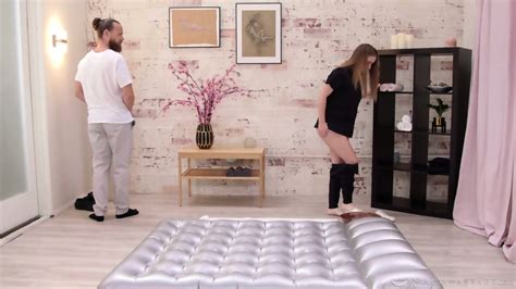 Her Job Requires A Lot Of Skill And Hardwork Eporner