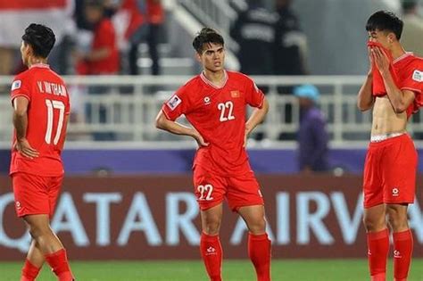 Vừa bị loại khỏi Asian Cup 2023 tuyển Việt Nam lại đón tin kém vui