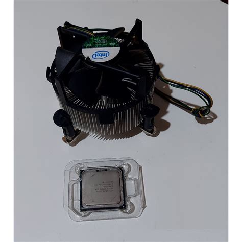 Processador 775 Intel Core2 Quad Q6600 2 4 GHz 8 Mb 1066 Usado