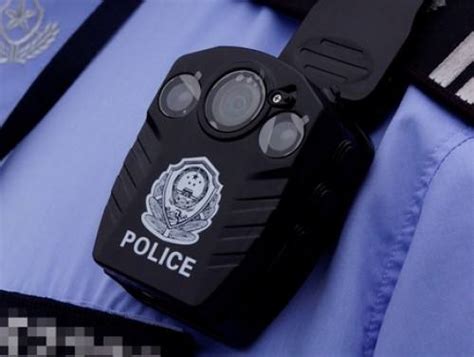 警用装备之执法记录仪有怎样的特点？看门神警用装备网