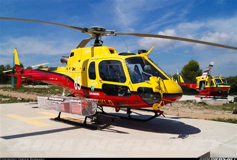 Eurocopter As 350b 3 Ecureuil Heli Protection Aviation Photo