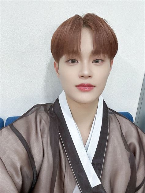 연예거중기 탕후루립 정보 요청 터지는 아이돌 Daum 카페