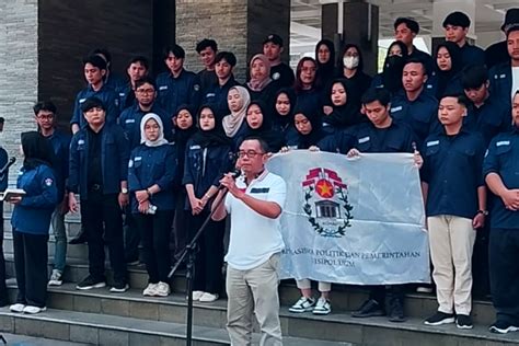 Surat Terbuka Untuk Pratikno Dan Ari Dwipayana Mahasiswa UGM