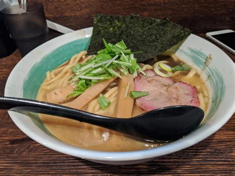 自家製麺 麺屋 利八にいってきた川崎区川崎駅 ゆるふ