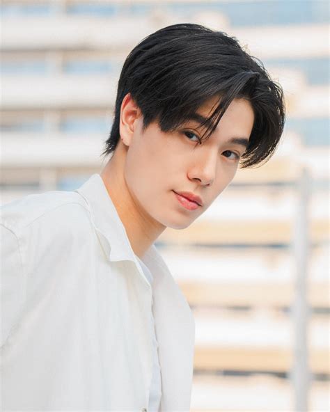 Ig ภูวินทร์ ตั้งศักดิ์ยืน เริ่มจากเอสเซนส์ Sk Ii ขวดเดียว จากนั้นก็ลามไปกันแ Instagram