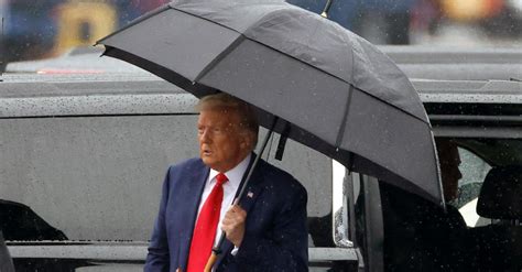 Donald Trump Veut Récuser La Juge De Son Procès Pour Ses Manœuvres