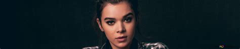 American Actress Hailee Steinfeld 4k Wallpaper Download